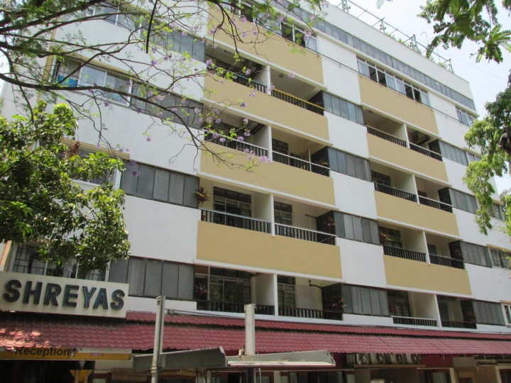 Hotel Shreyas - Pune