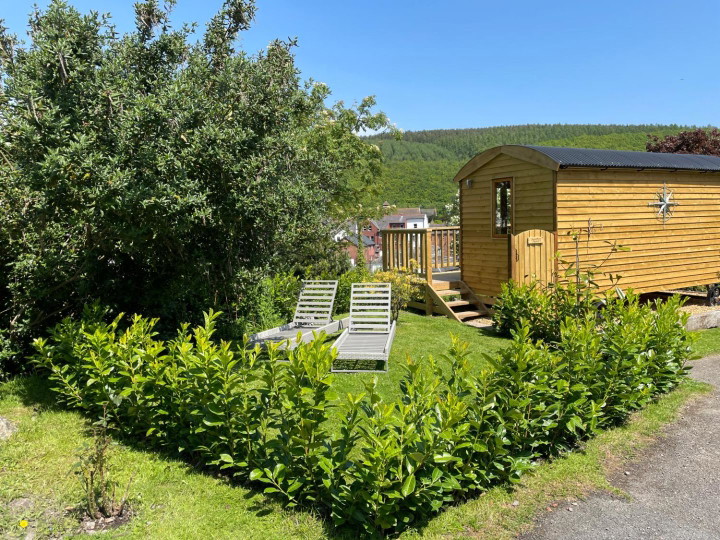 Stylish Shepherds Hut With Amazing Views - Herefordshire