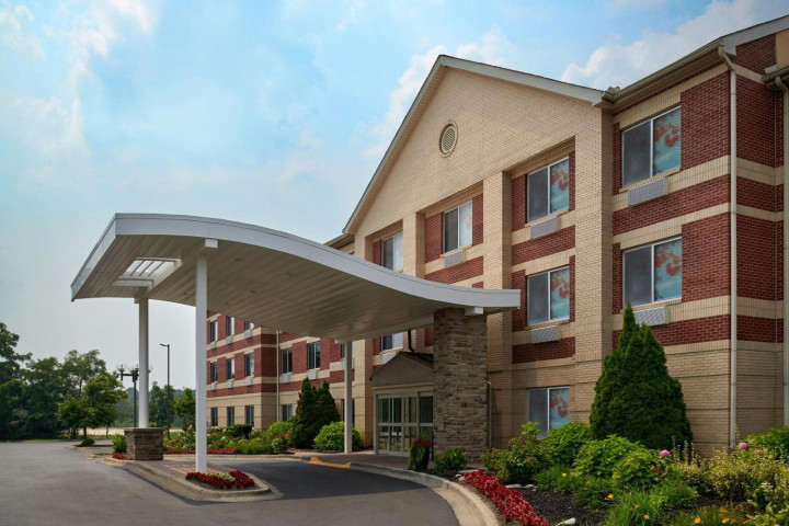 Fairfield Inn & Suites Detroit Farmington Hills - Bloomfield Hills, MI