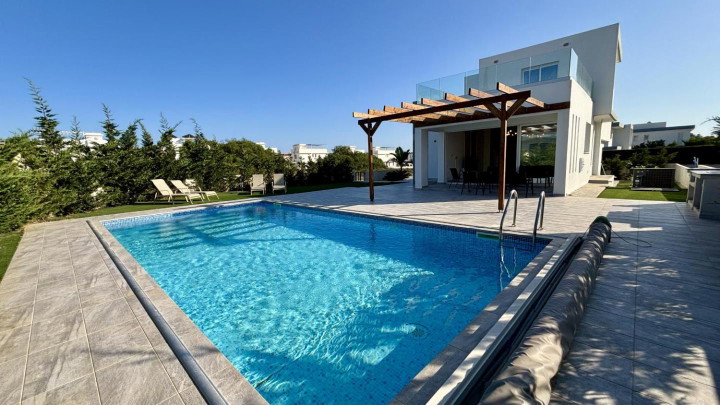 Sunrise Villa With Pool By Trulycyprus - Larnaca