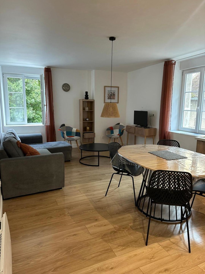 Besançon- Suite Lumière- Appart Pour Equipe Pro Et Famille - Ornans
