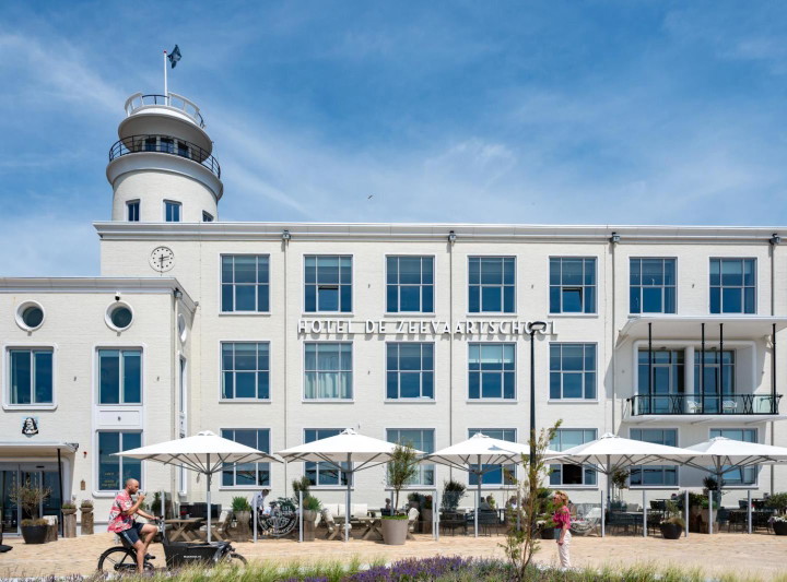 Hotel De Zeevaartschool - Middelburg
