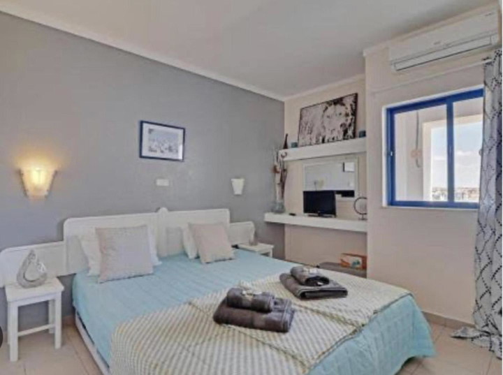1-bed - Sleeps 4 - Free Parking - Portimão