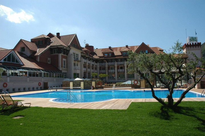 Gran Hotel Balneario De Puente Viesgo - Cantabria