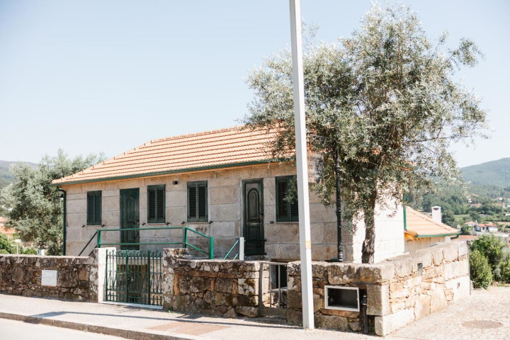 Alvarenga Apartments - Douro River