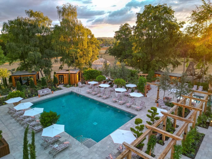 Bishopstrow Hotel And Spa - Small Luxury Hotels Of The World - Warminster