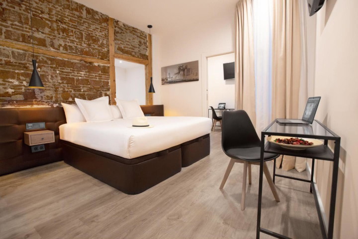 Woohoo Rooms Fuencarral - Leganes, Madrid, Spain