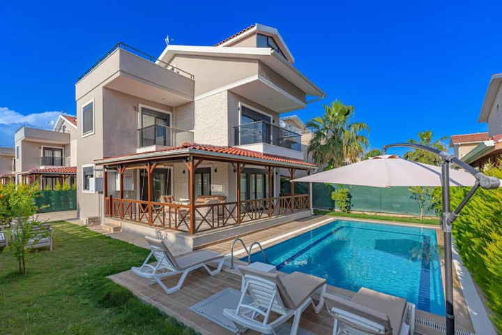 Near By The Land Of Legends , Vi̇lla Paradi̇se - Belek