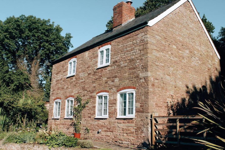 Pump Cottage - Cosy Herefordshire Cottage - Ross-on-Wye