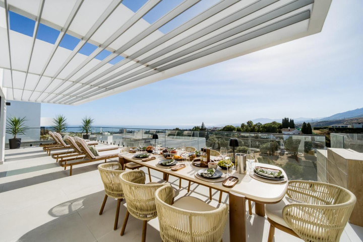 Duplex Penthouse Rooftop Jacuzzi Terrace Views - Marbella