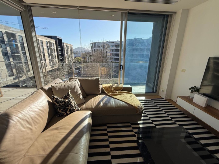 Executive 2b2b Luxury Apartment Barton- 7-10 Min Walk To Ph, M-oval & Lake Bg - Canberra