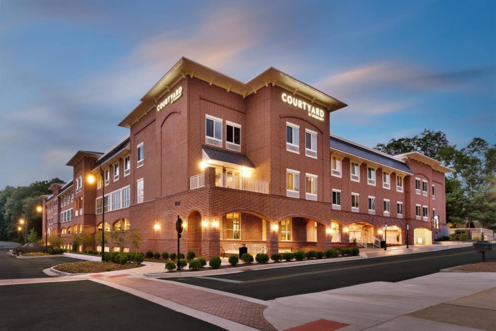 Courtyard By Marriott Atlanta Duluth Downtown - Duluth, GA