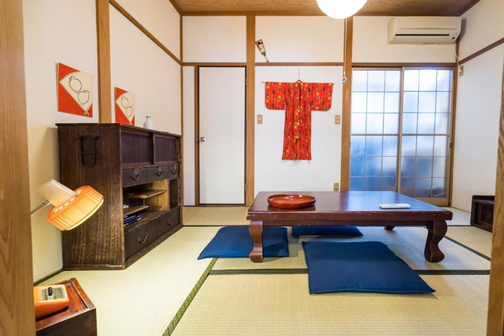Demachi 2 - Japan