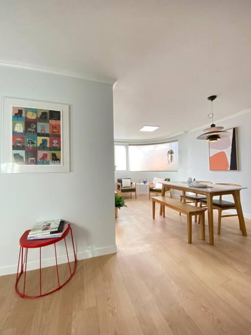 Hongdae Sunlight House-3room2bath - Seoul