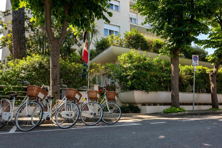 Hotel Sylvia - Viareggio