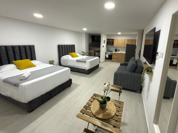 Nuevo Apartamento En Plaza Principal De Guatape - Guatape