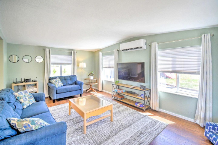 Serene Sequim Retreat W/ Deck: Pets Welcome! - Washington