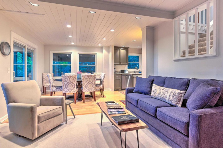 Highlands Home W/ Fireplace, Views, & Trails! - Highlands, NC