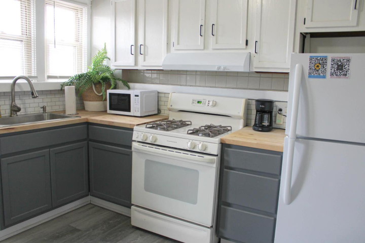 Comfy 3 Br - Family Friendly Apt - City Access - Pennsylvania