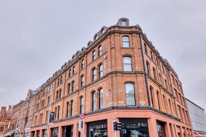 Premier Inn Dublin City Temple Bar - Malahide