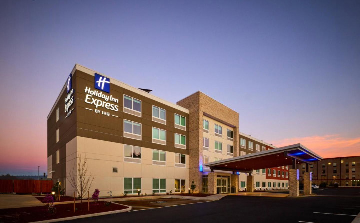 Holiday Inn Express & Suites Roseburg North By Ihg - Roseburg, OR