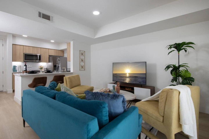 High-end 1br Oasis | Walk To Ocean & 3rd Street - Topanga, CA