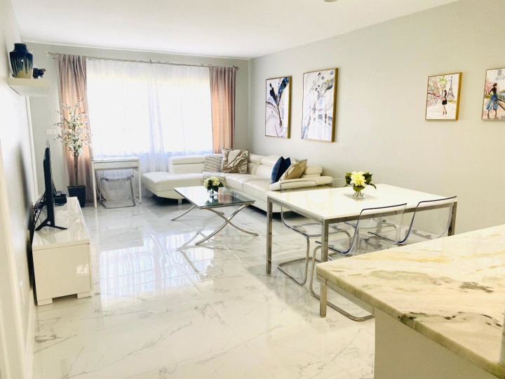 Stylish 1br 2ba Condo 1block To Aventura Mall - Miami Gardens, FL