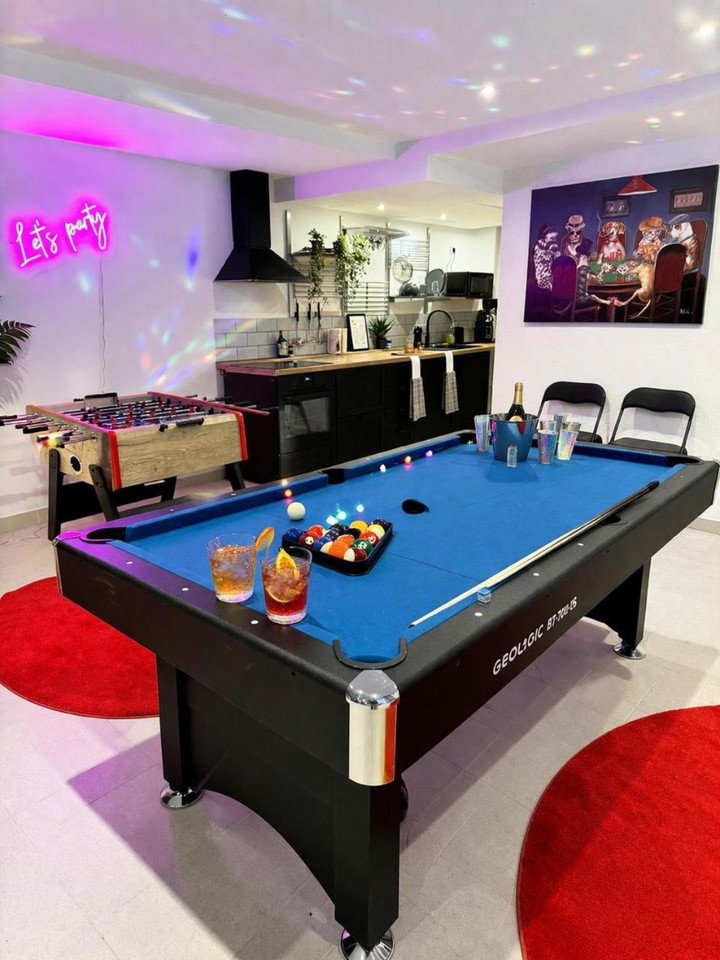 Riga Center Villa 180m2 , 4 Bedrooms Premium Spa Bath , Friends Family - Riga