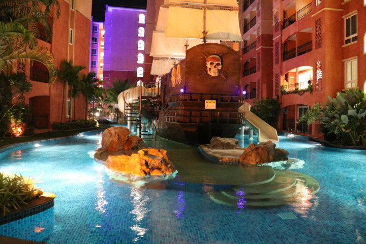7 Seas Apartments - Pattaya City