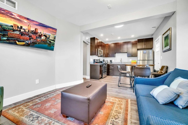 Cle Suites 1br 1ba 5 Min Walk To Cle Clinic #10 - 克里夫蘭
