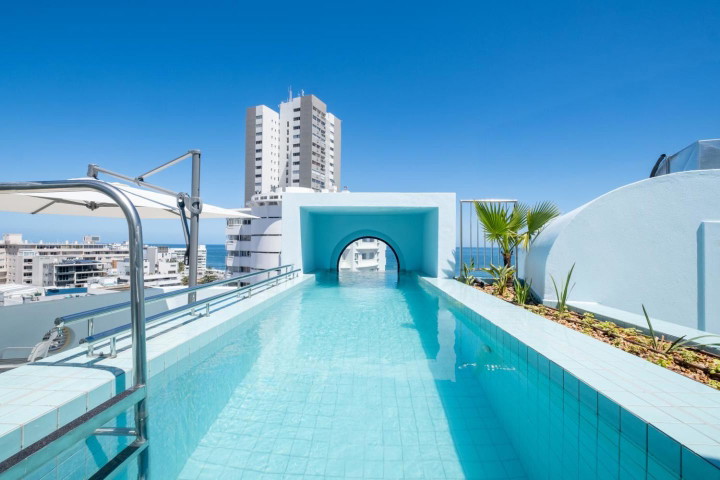 The Tropicana Hotel - Camps Bay