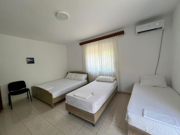 Gjosasi House - Qeparo