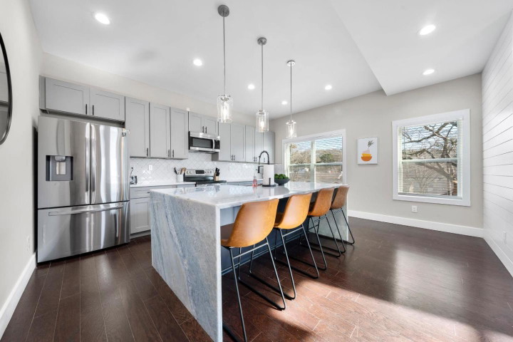 Family Friendly New Luxury Home Centrally Located - Atlanta, GA