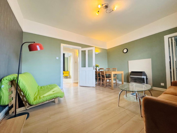 Central Accessible Home With Great Local Amenities & Free Parking - Edinburgh