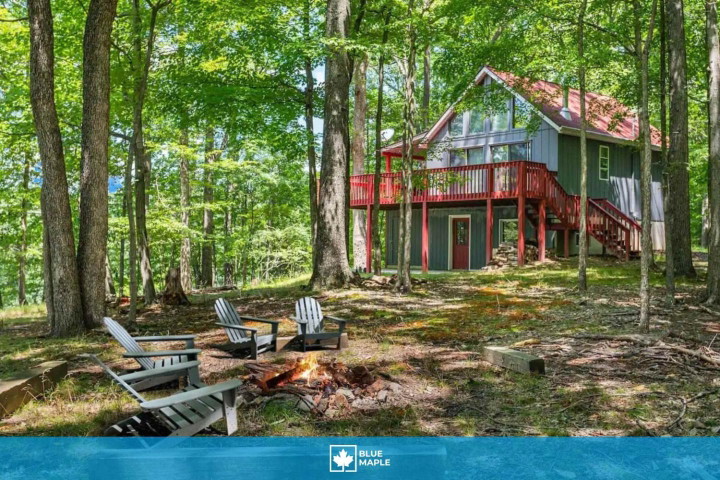 Mountain Cabin W Hot Tub & Deck - West Virginia