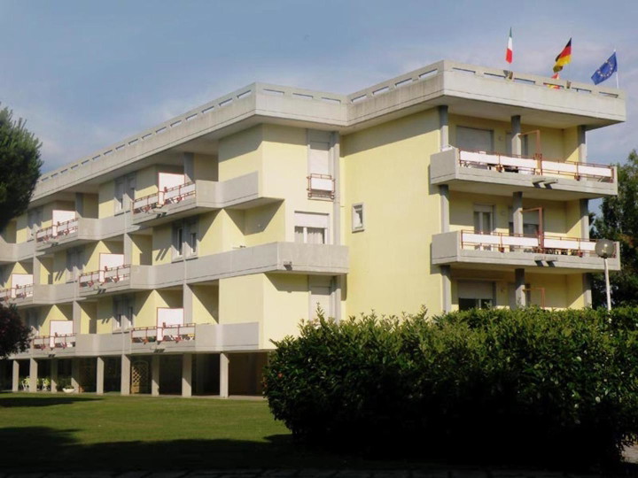 Isa-residence With Swimming Pool In Luni Mare, Apartments With Air Conditioning And Private Outdoor Area - 이탈리아