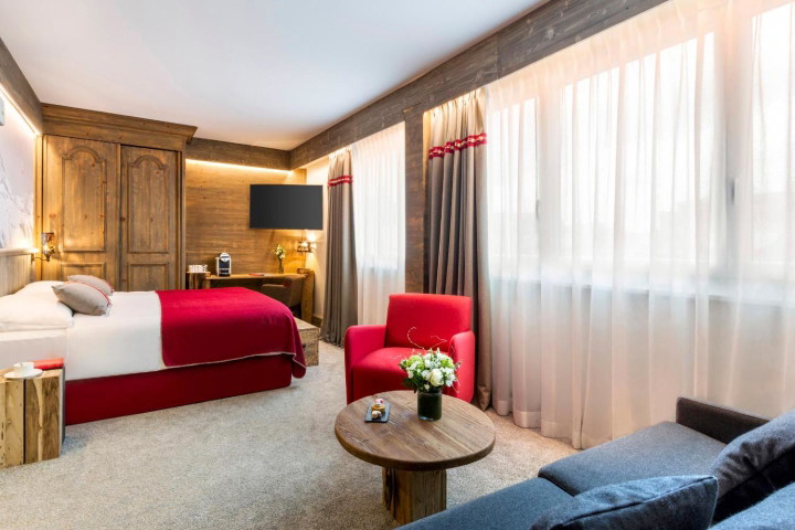 Edelweiss Manotel - Carouge