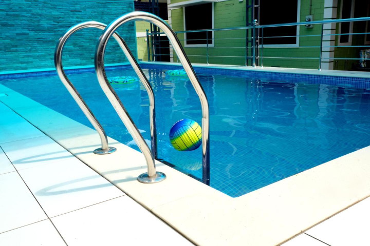 Narmada Pool Villa Krishna - Malappuram