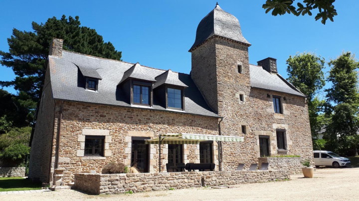 Petit Manoir Proche Dinan - Chambre D'hôtes - Dinan