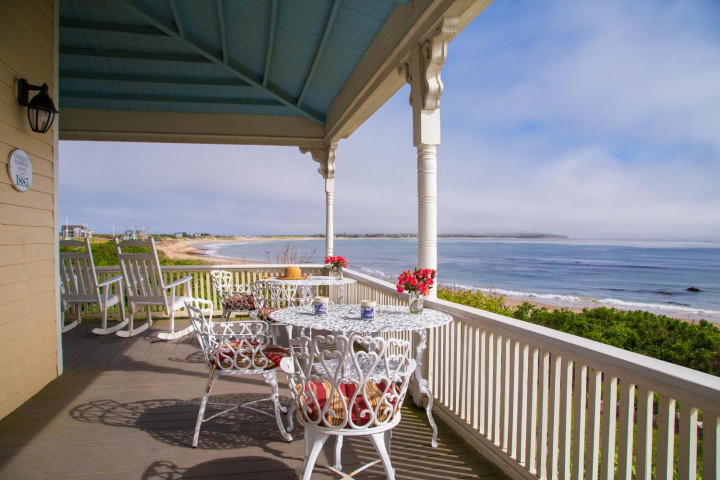 Avonlea - Rhode Island