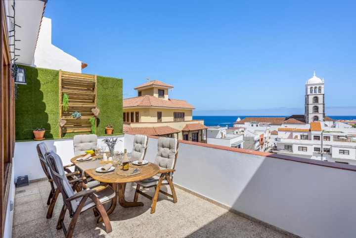 Central Penthouse, Close To The Natural Pools With Big Terrace, Ocean & City View - Garachico