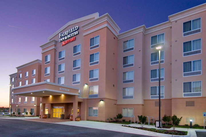 Fairfield Inn & Suites By Marriott Austin Parmer Tech Ridge - Austin, TX