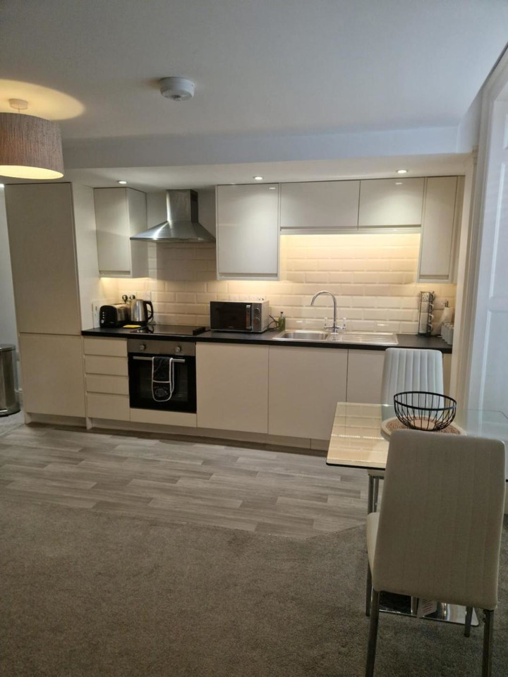 Cosy Central 1-bed With Parking & Wi-fi - Ipswich