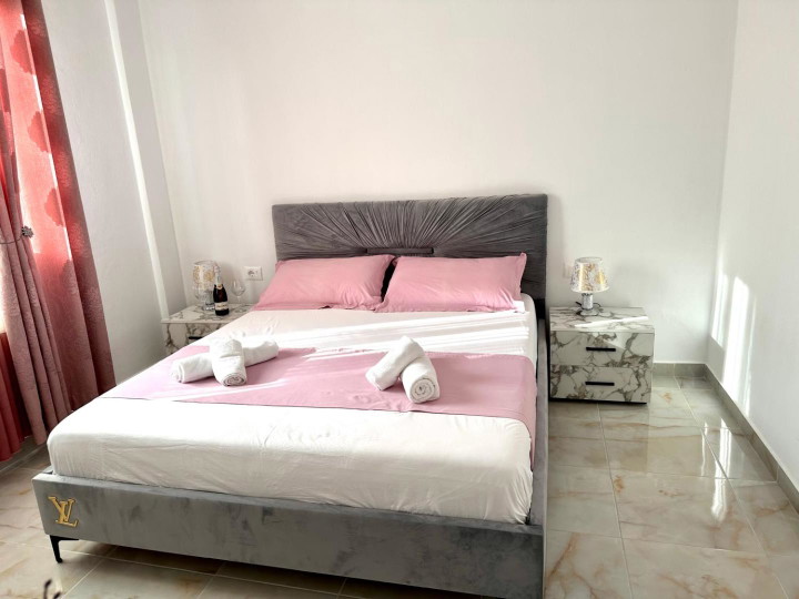 Shell Home Golem 2 - Albanie