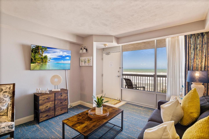 Sunrise & Beach View - Daytona Beach Resort - Florida