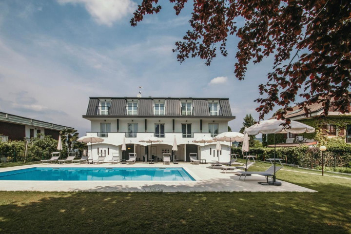 Aquavista Residence - Lakeview Holiday Apartments With Pool - Arona