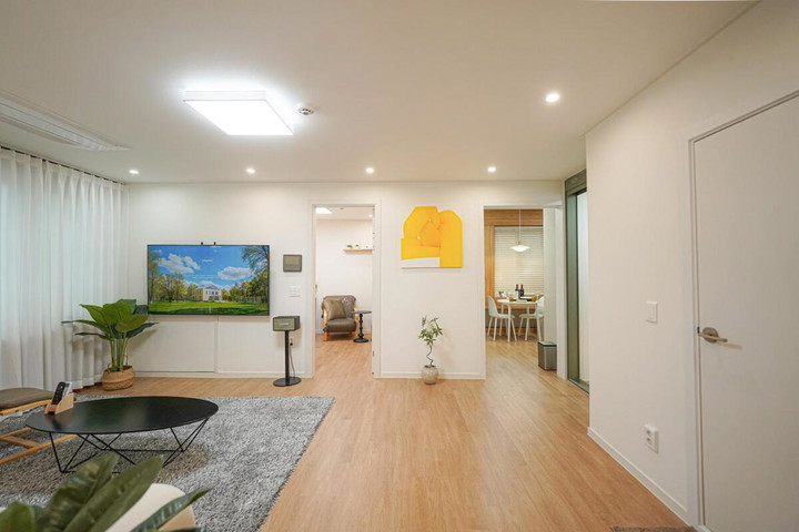 광안606 Gwangan-ri 4 Rooms Accommodationㅡ2 Minutes From Exit 1 Of Gwangan Stationㅡprime Location - Busan