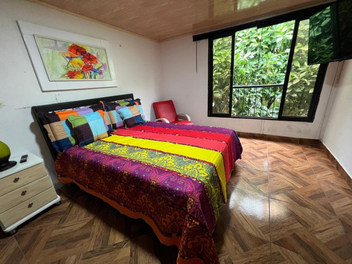 Jordan 301 Economico Apartamento Bien Ubicado, Capacidad 6 Personas -