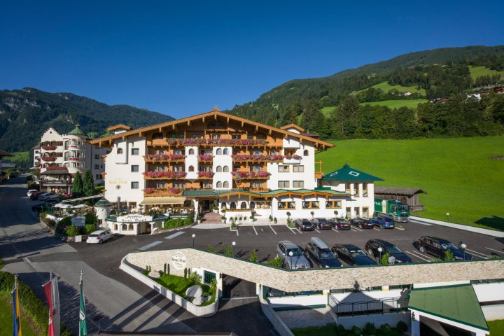Hotel Neue Post - Mayrhofen