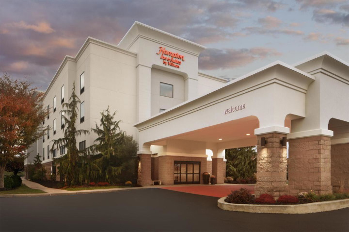 Hampton Inn & Suites Cleveland-mentor - Mentor, OH